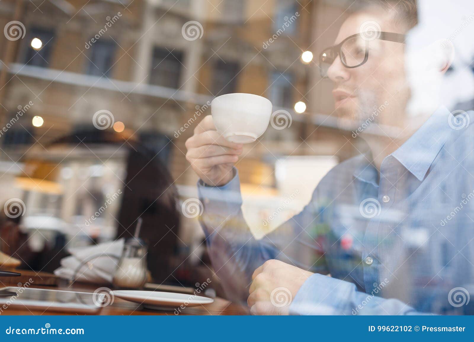 Tea break 库存照片. 图片 包括有 自助餐厅, 杯子, 商业, 宁静, 放松, 员工, 男人, 双倍 - 99622102