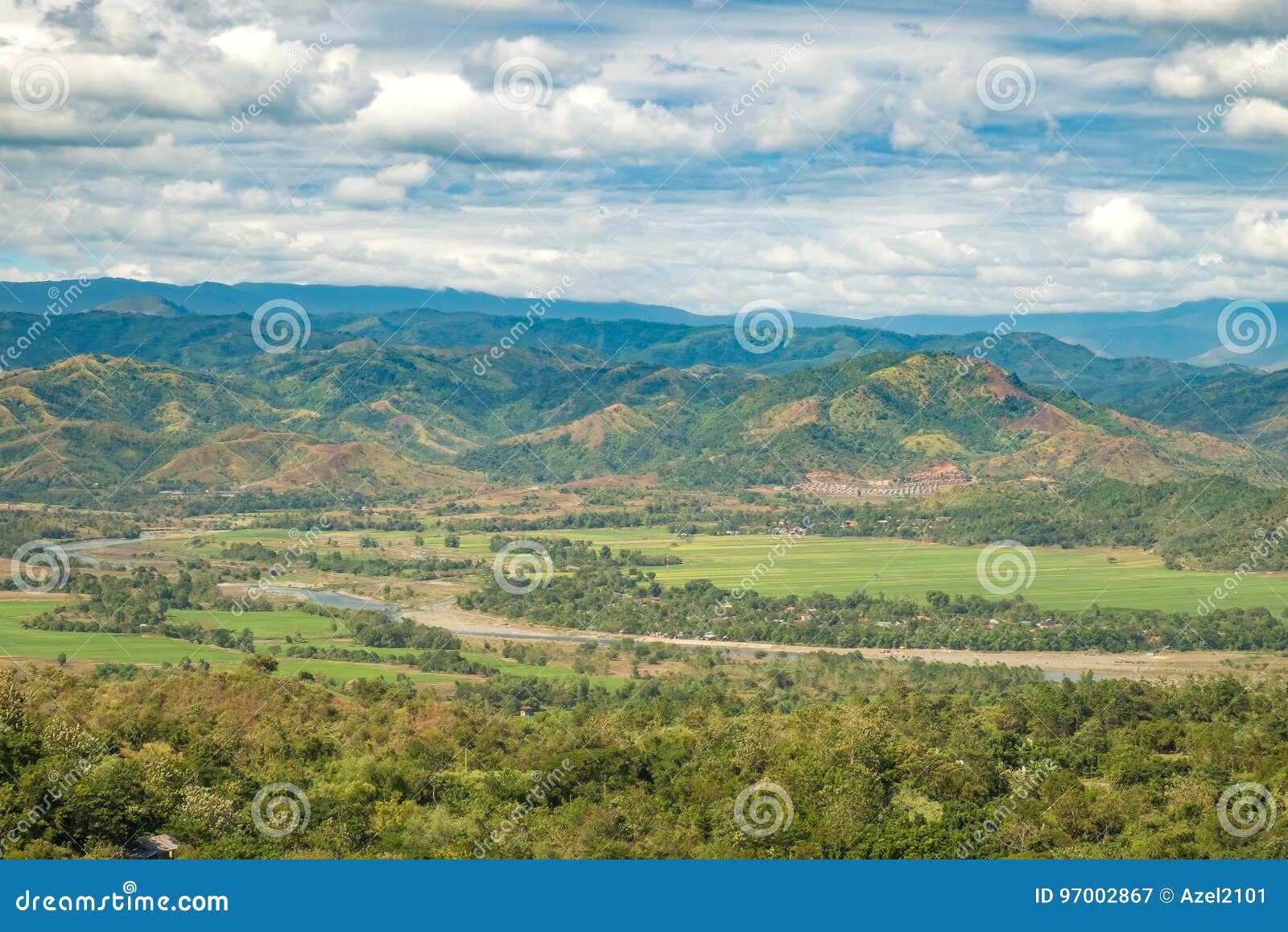 Mountain ranges 库存图片. 图片 包括有 春天, 全景, 草甸, 云彩, 本质, 颜色, 自然 - 97002867