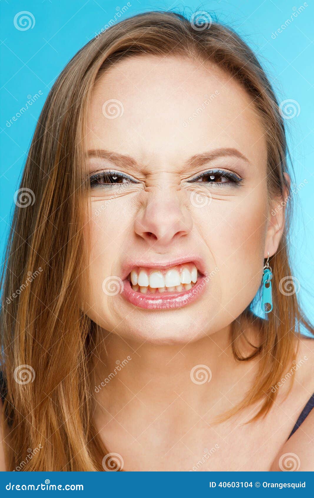 Disgust 库存照片. 图片 包括有 查找, 表面, 怨气, 敏感, 人员, 愤怒, 不稳定性, 纵向 - 40603104