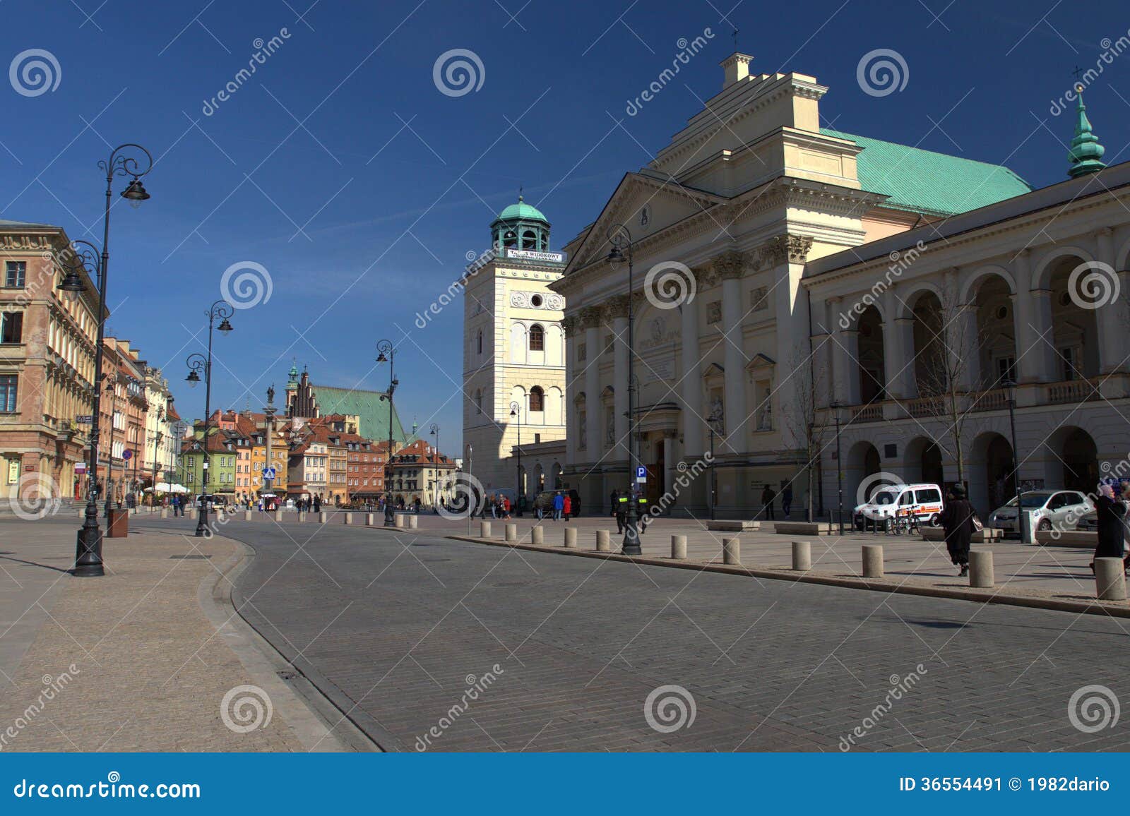 Royal Road 库存图片. 图片 包括有 王国, 道路, 历史记录, 天空, 游人, 观光, 街道 - 36554491