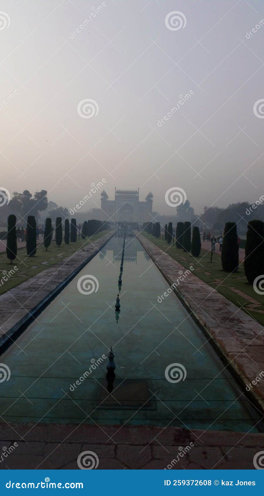 泰姬陵 库存照片. 图片 包括有 设计, 线路, 视窗, 墙壁, 门面, 最高限额, 木头, 对称, 照明设备 - 259372608