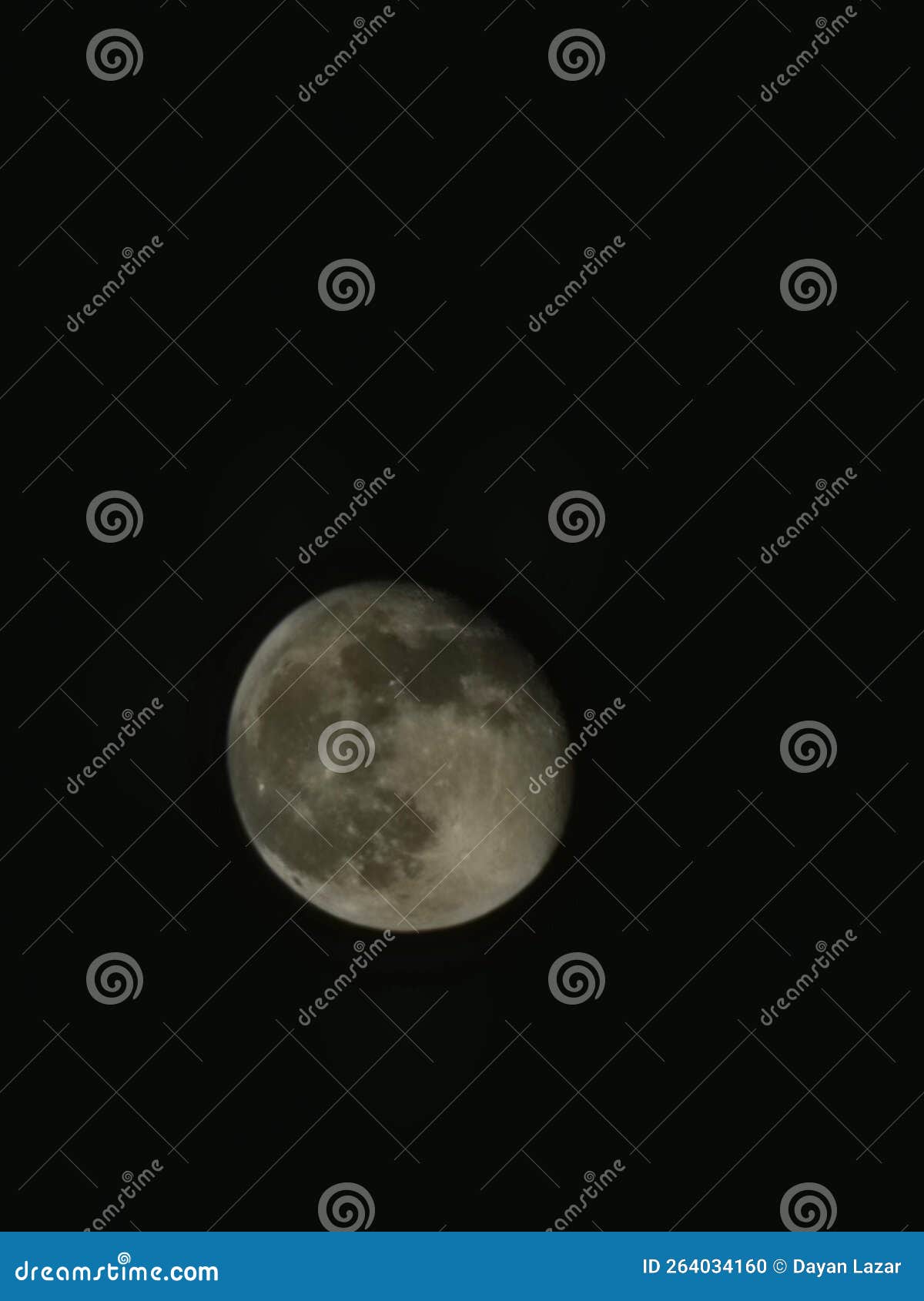 Moon in Fall 库存照片. 图片 包括有 占星术, 行星, 黑暗, 星形, 单色, 晒裂, 圈子 - 264034160