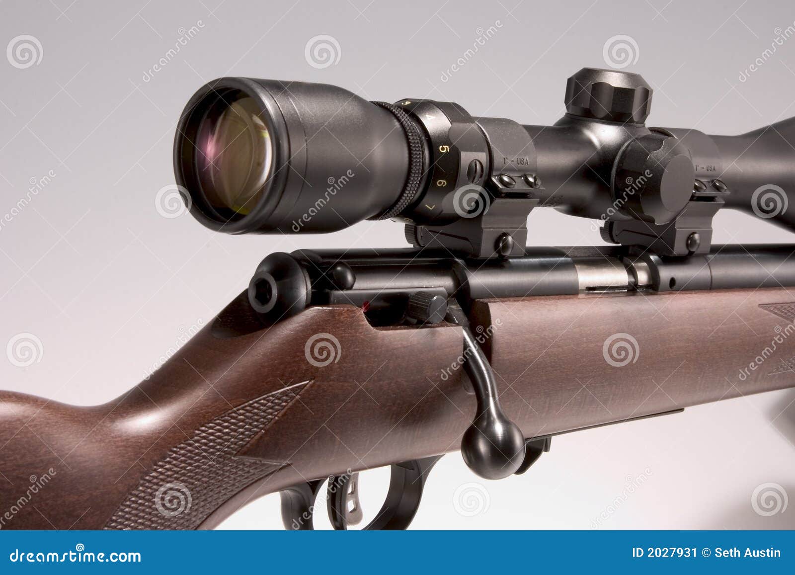 Mil Dot Gun Scope Royalty-Free Stock Photo | CartoonDealer.com #11234427