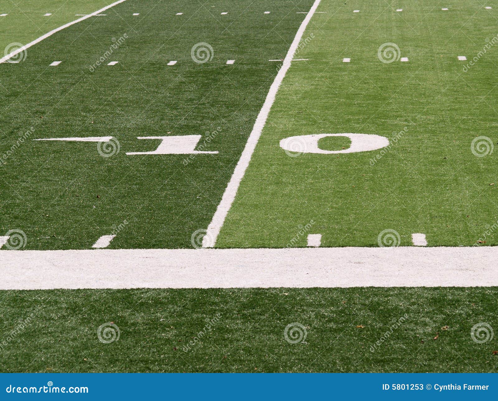 10 Yard Line on Football Field Stock Image - Image of turf, number: 5801253