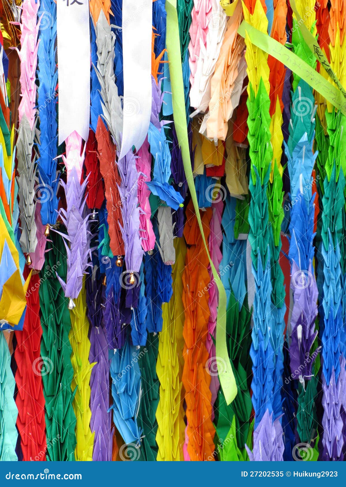 1000 Birds Origami stock image. Image of birds, museum - 27202535