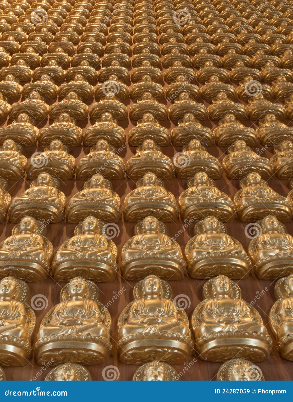 10000 Golden Buddha in Chinese Temple Stock Image - Image of asiatic ...