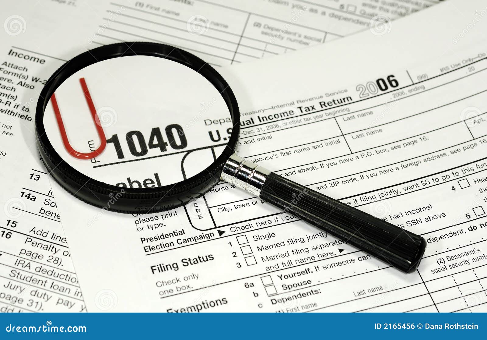 1040 editorial photo. Image of forms, income, accounting - 2165456