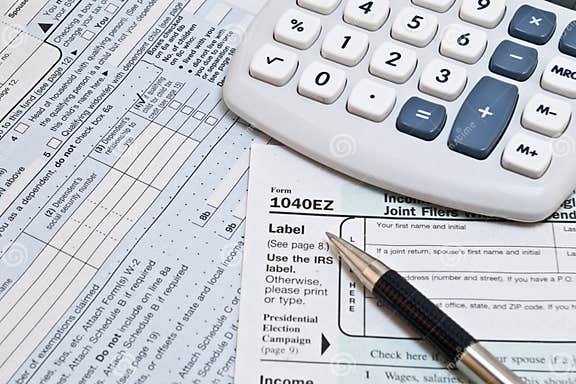 1040EZ IRS Forms stock photo. Image of calculate, file - 4080504