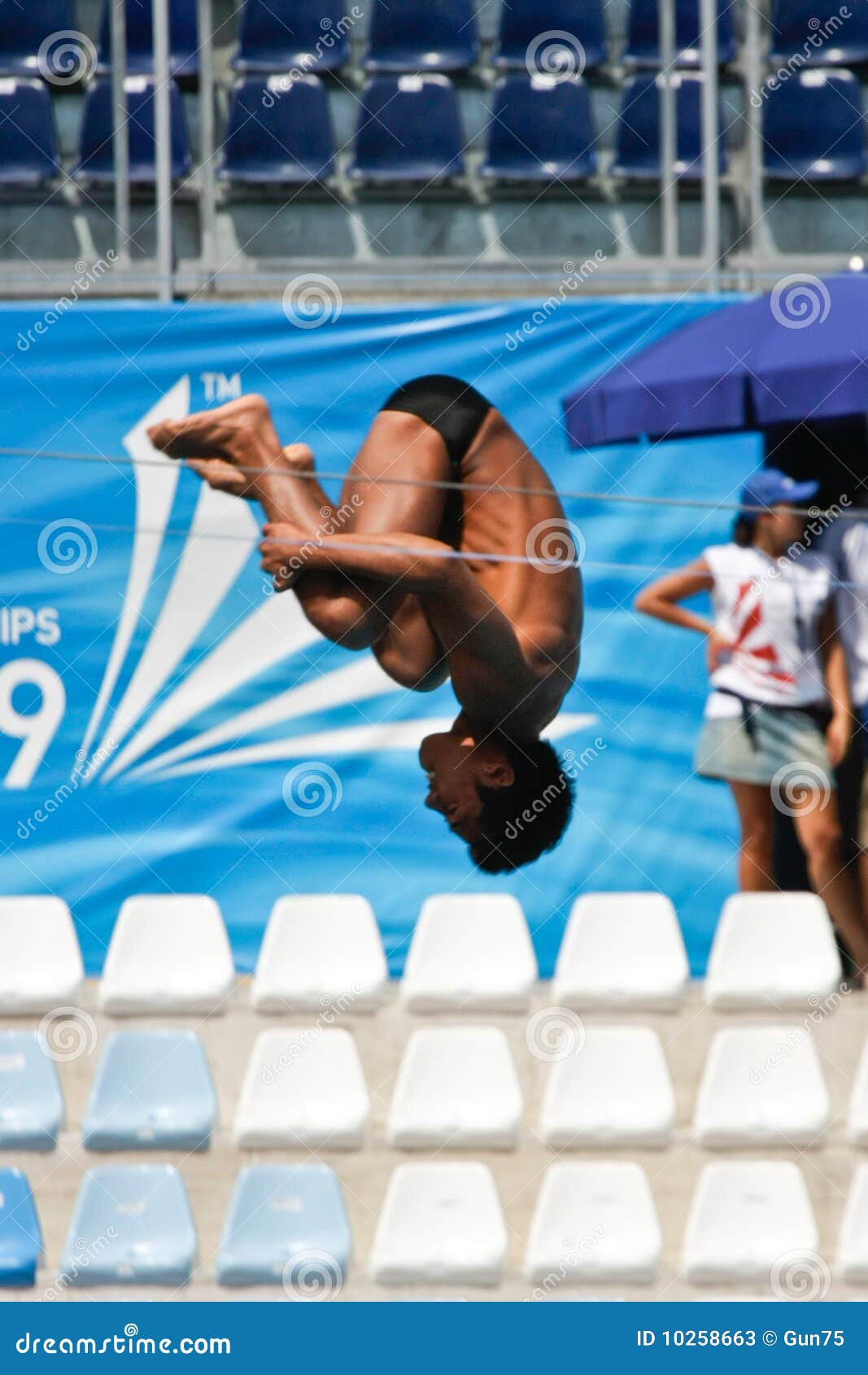 10m Platform Diving at the FINA World Championship Editorial Stock ...