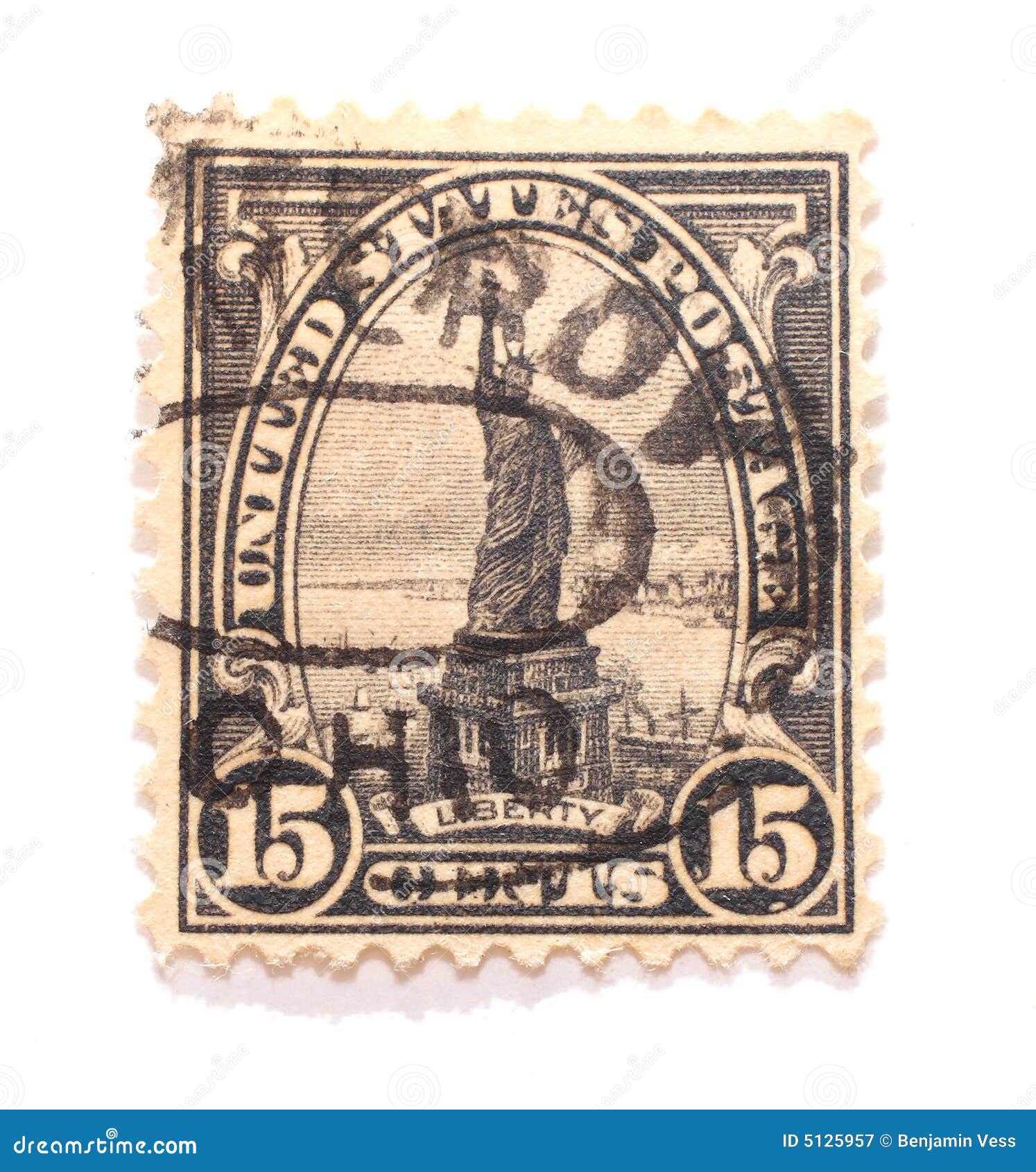 15 Cents Statue of Liberty Stamp Editorial Photography - Image of stamp ...