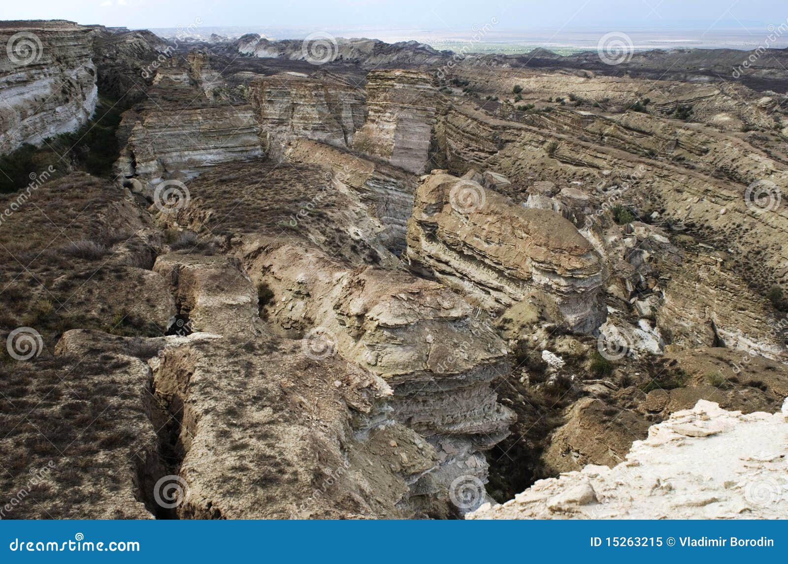 17 Aral Sea, Usturt Plateau Stock Image - Image of precipice, usturt ...