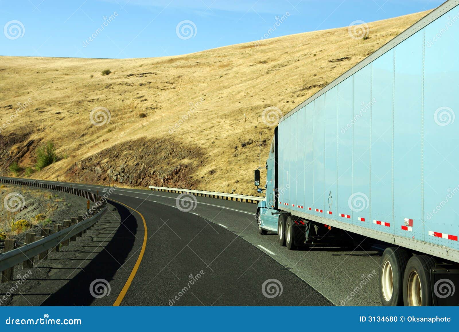 18 wheeler stock photo. Image of line, commercial, shipping - 3134680