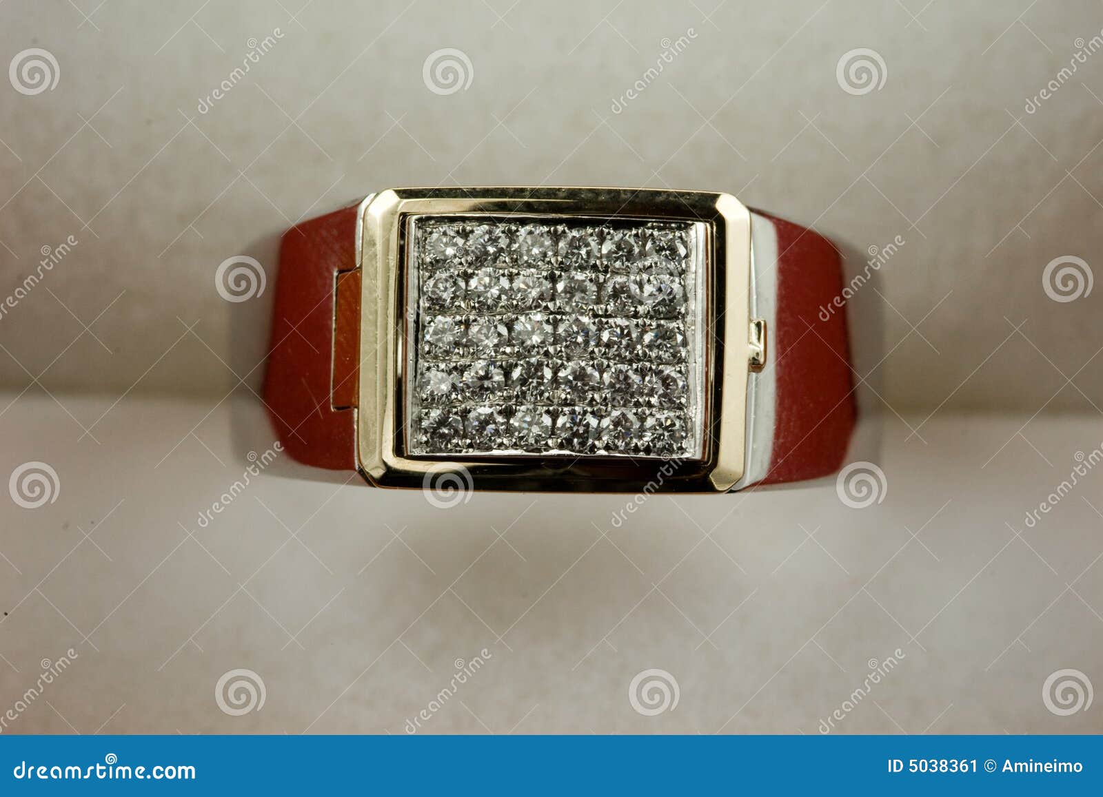 18k gold Jewelry stock image. Image of gemstone, greyscale - 5038361