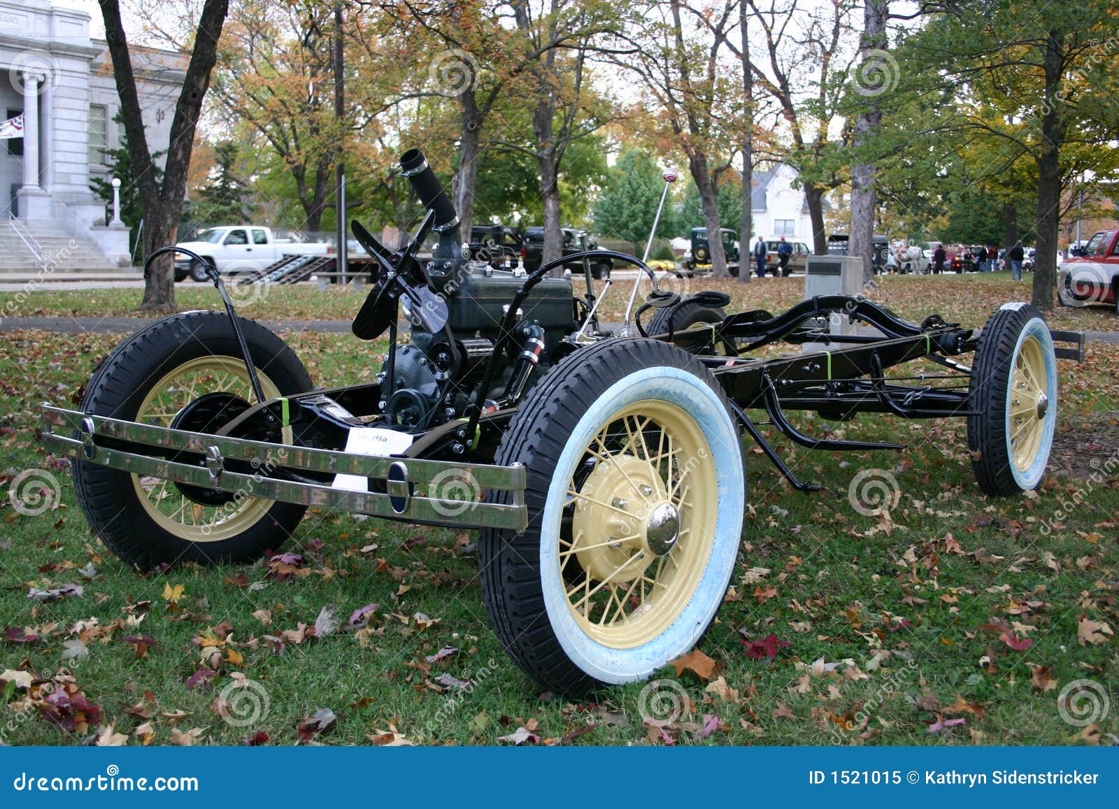 1930 Model a Chassis & Engine Stock Image - Image of model, wheels: 1521015