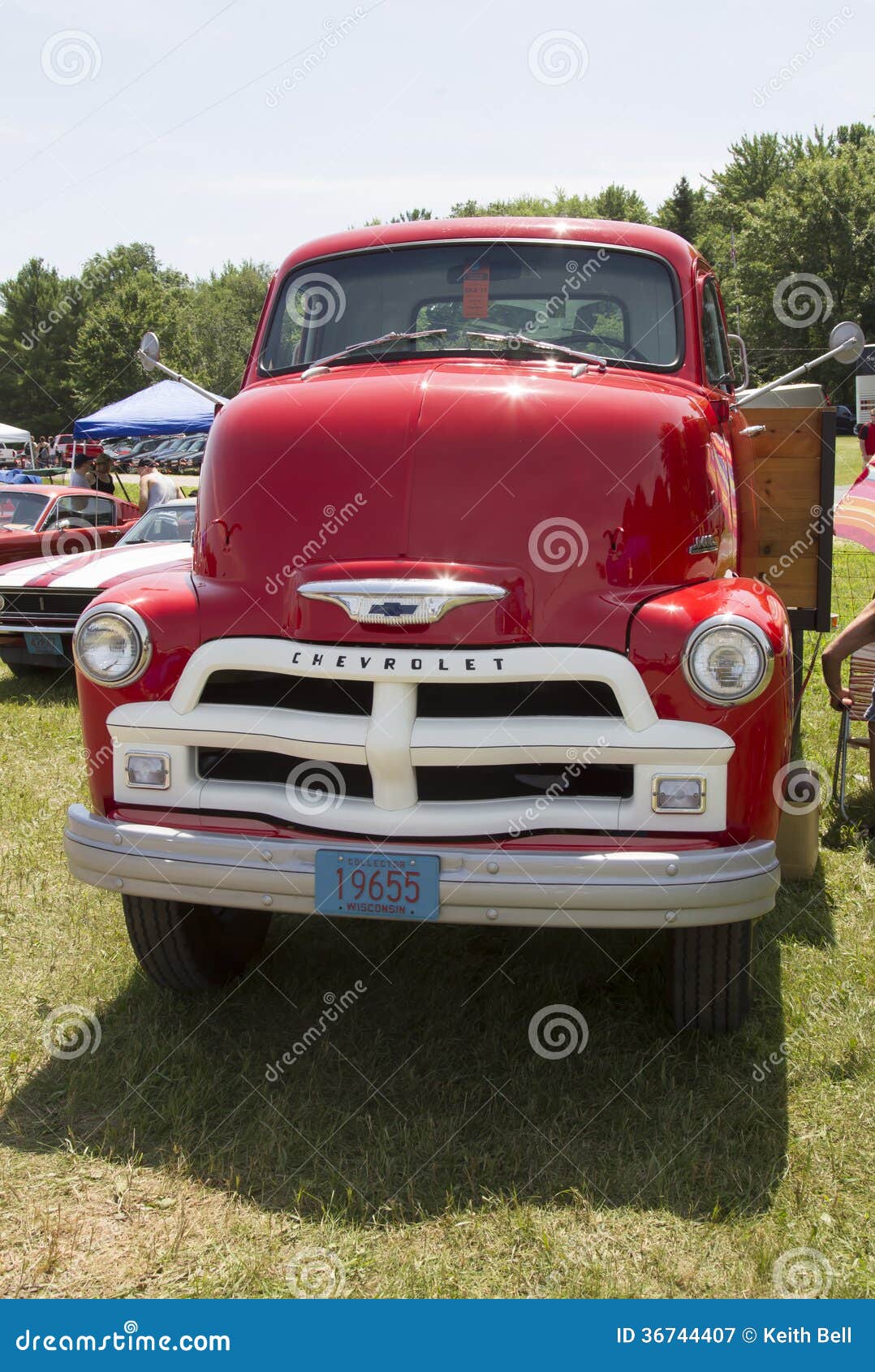 1954 Chevy 6400 Truck Front View Editorial Photography - Image of ...