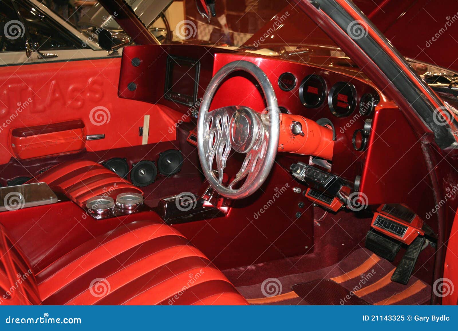 1971 Cutlass Interior editorial image. Image of 1971 - 21143325