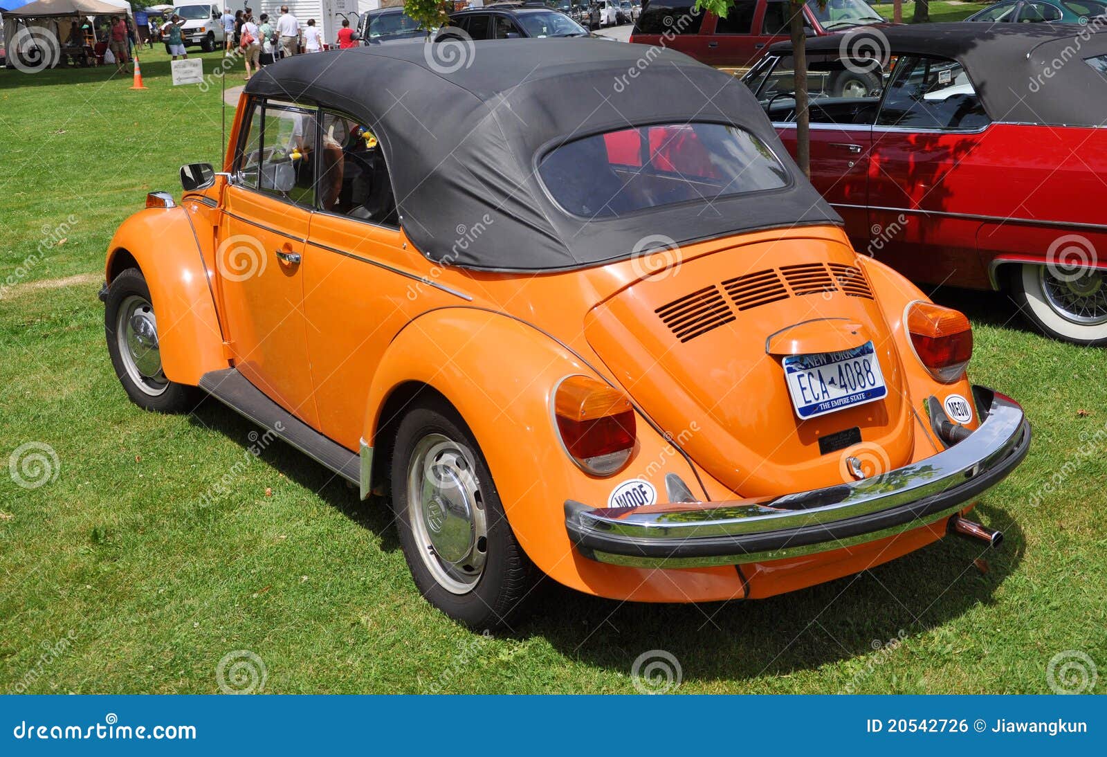 1976 Orange Volkswagen Beetle Editorial Photo - Image of automobile ...