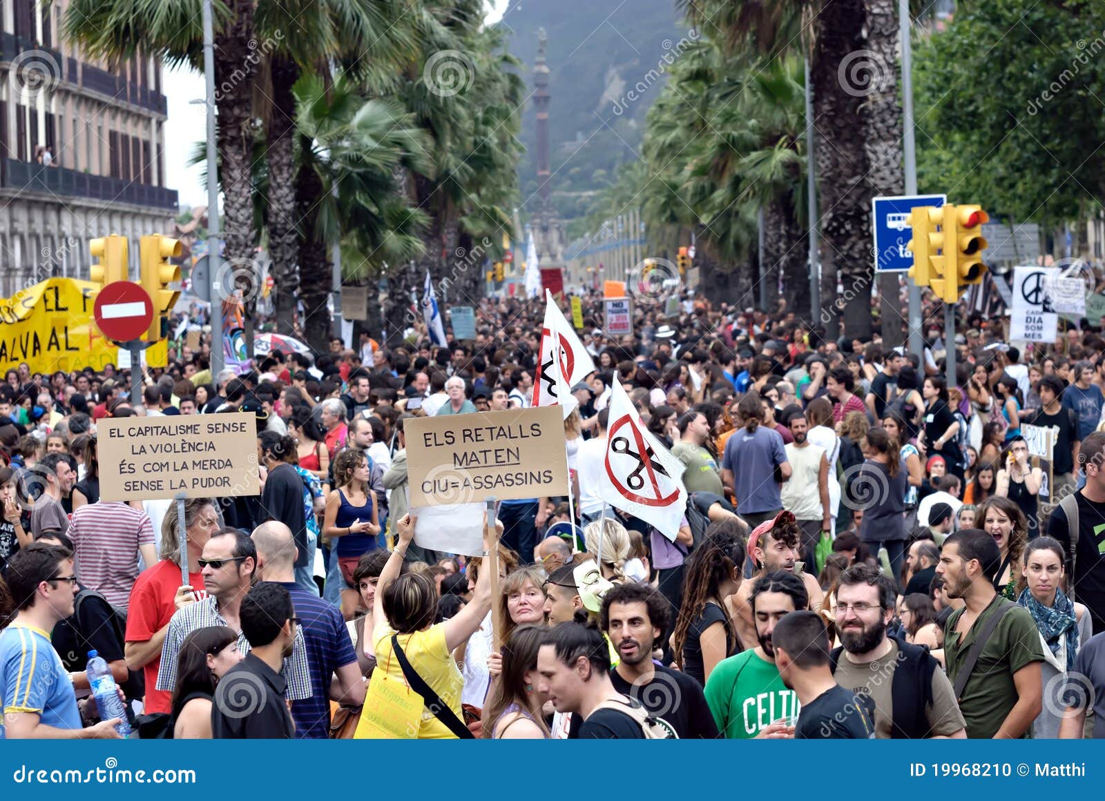 19J - Demonstration in Barcelona, Spain Editorial Image - Image of ...