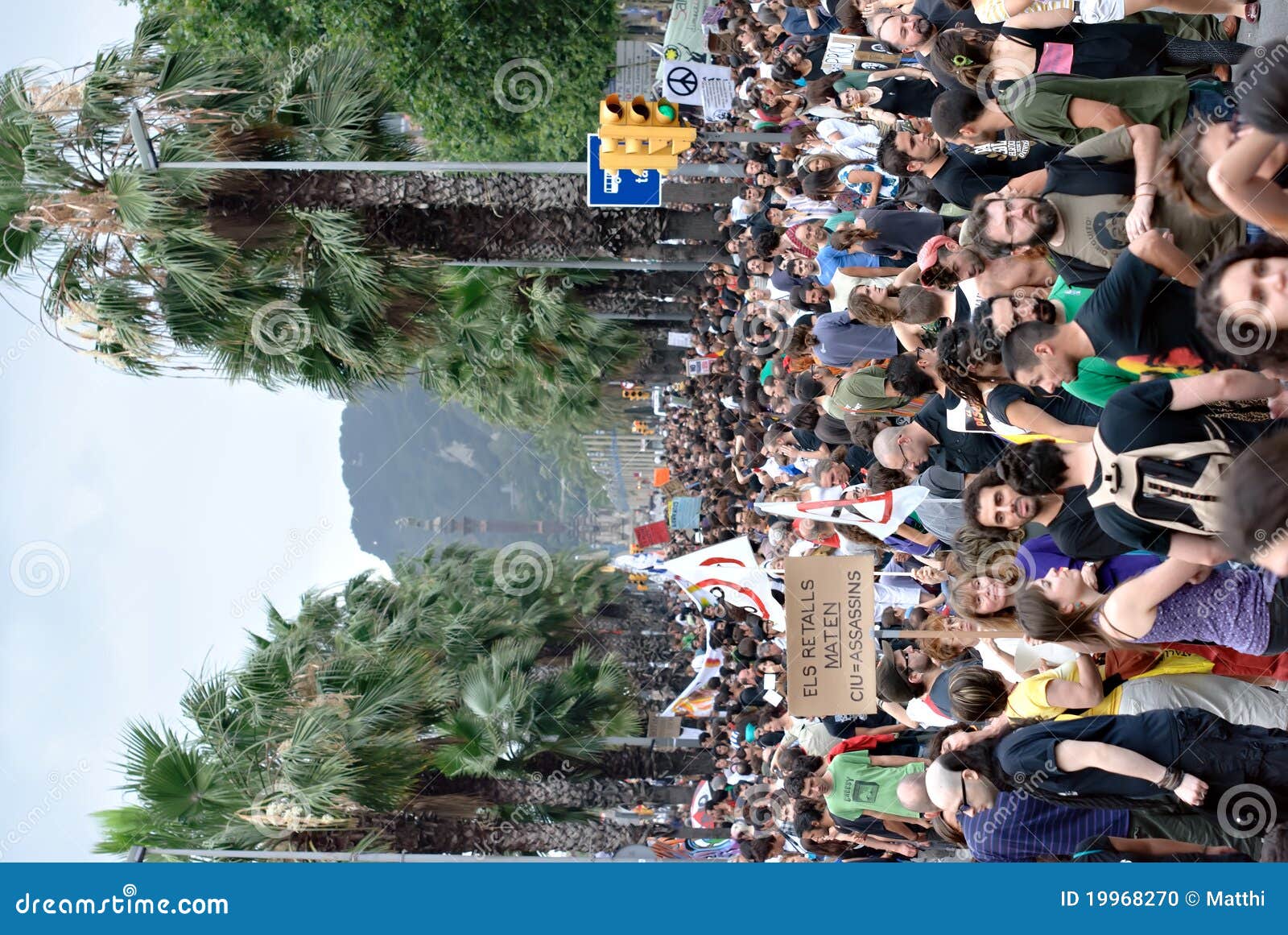 19J - Demonstration in Barcelona, Spain Editorial Image - Image of ...