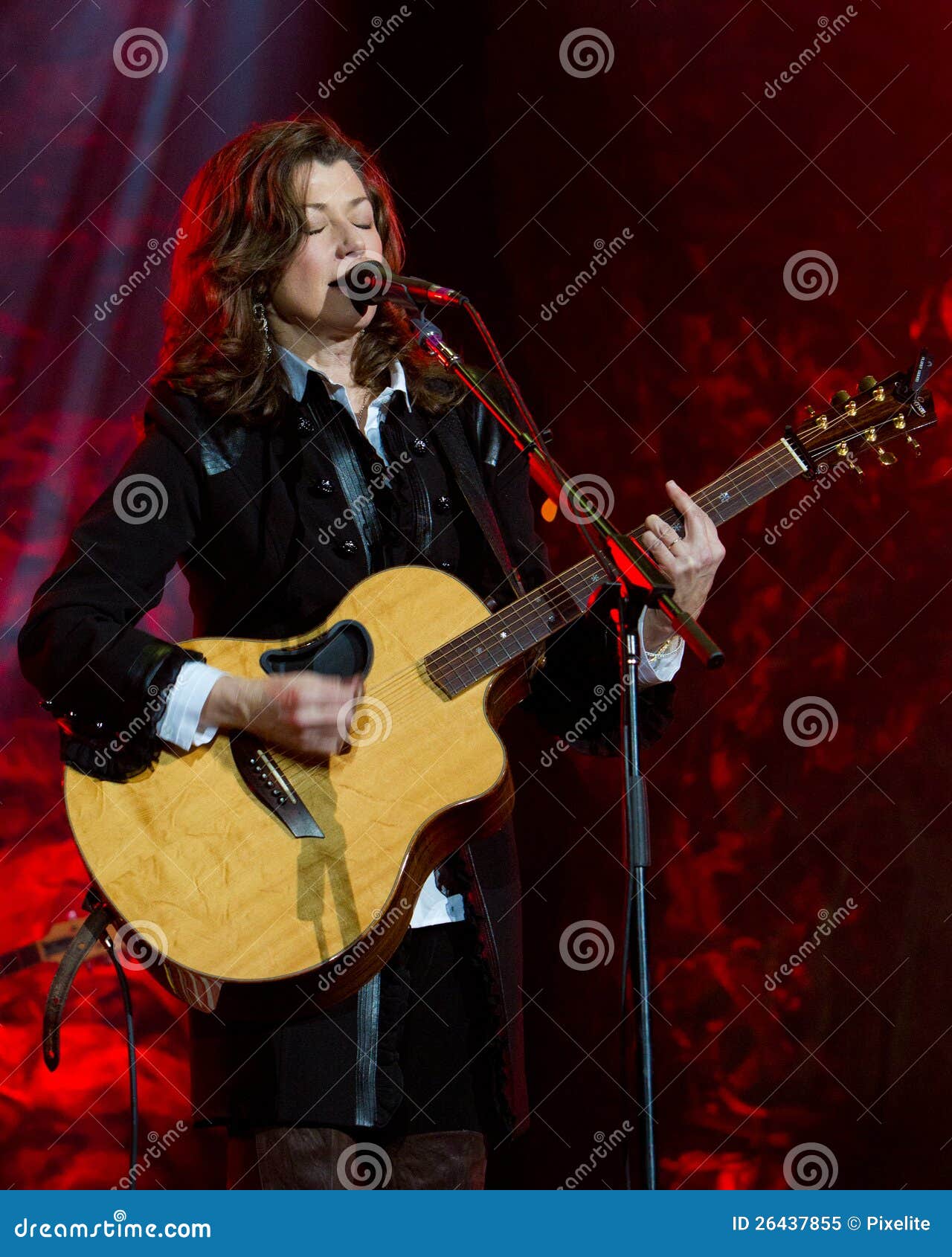 2 Friends Tour editorial image. Image of player, grant - 26437855