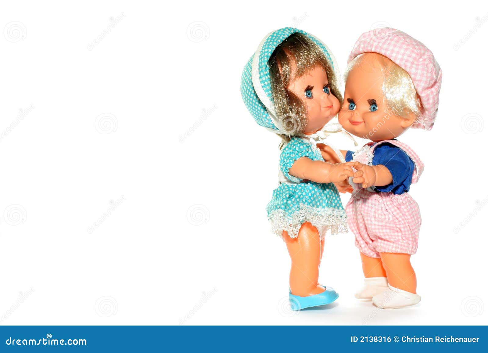 2 Het Gelukkige Poppen Dansen #4 Stock Foto - Image of kinderen ...