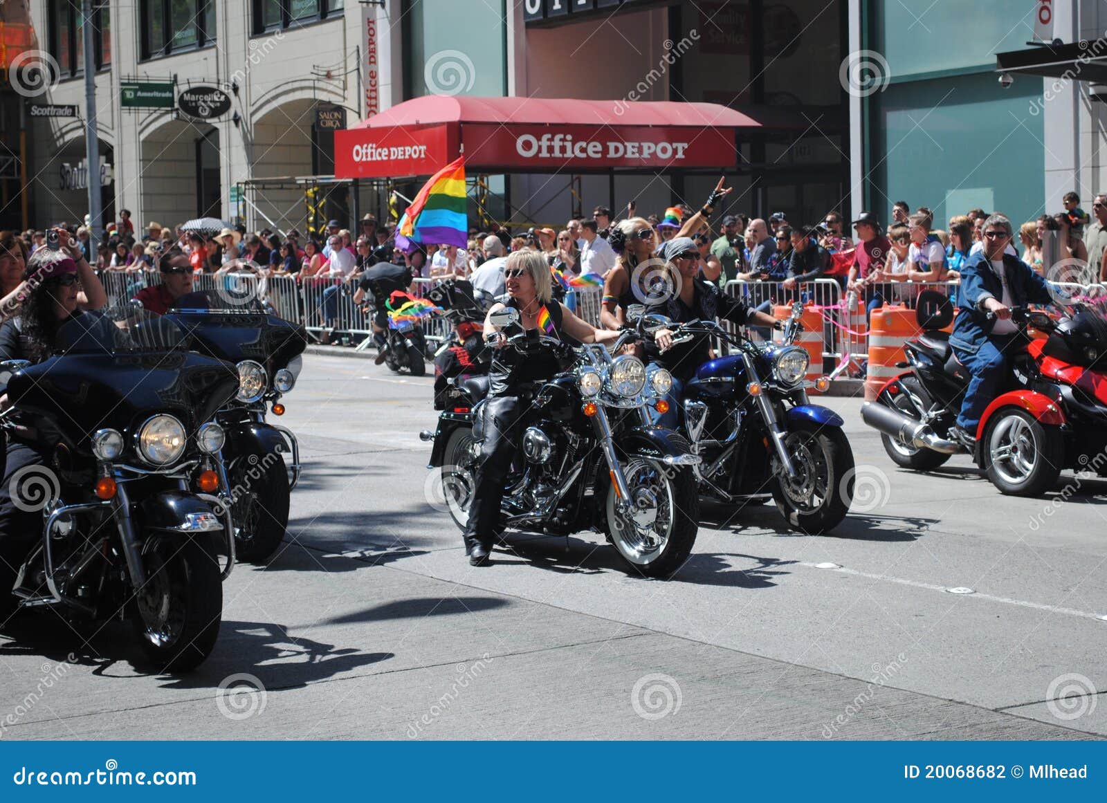 2011 Seattle Pride Parade editorial photography. Image of bikes - 20068682