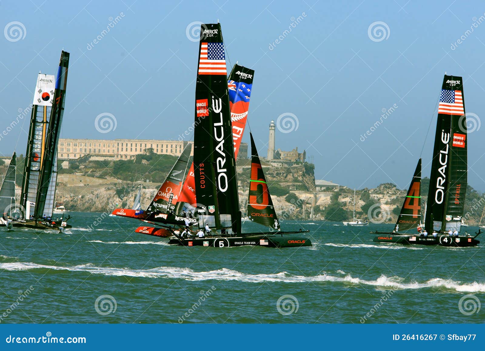 2012 Amerika-Cup-Segelboot-Rennen in San Francisco Redaktionelles ...