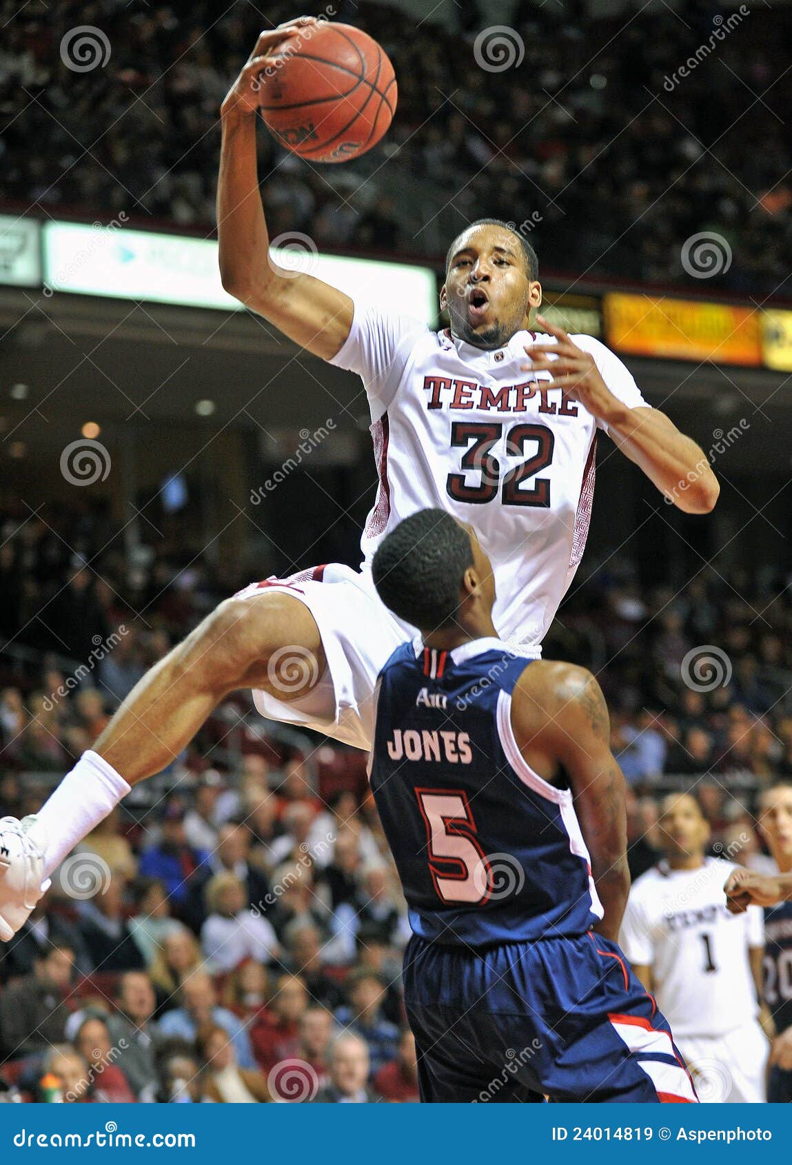 2012 NCAA Basketball - Take-off Editorial Stock Image - Image of ...