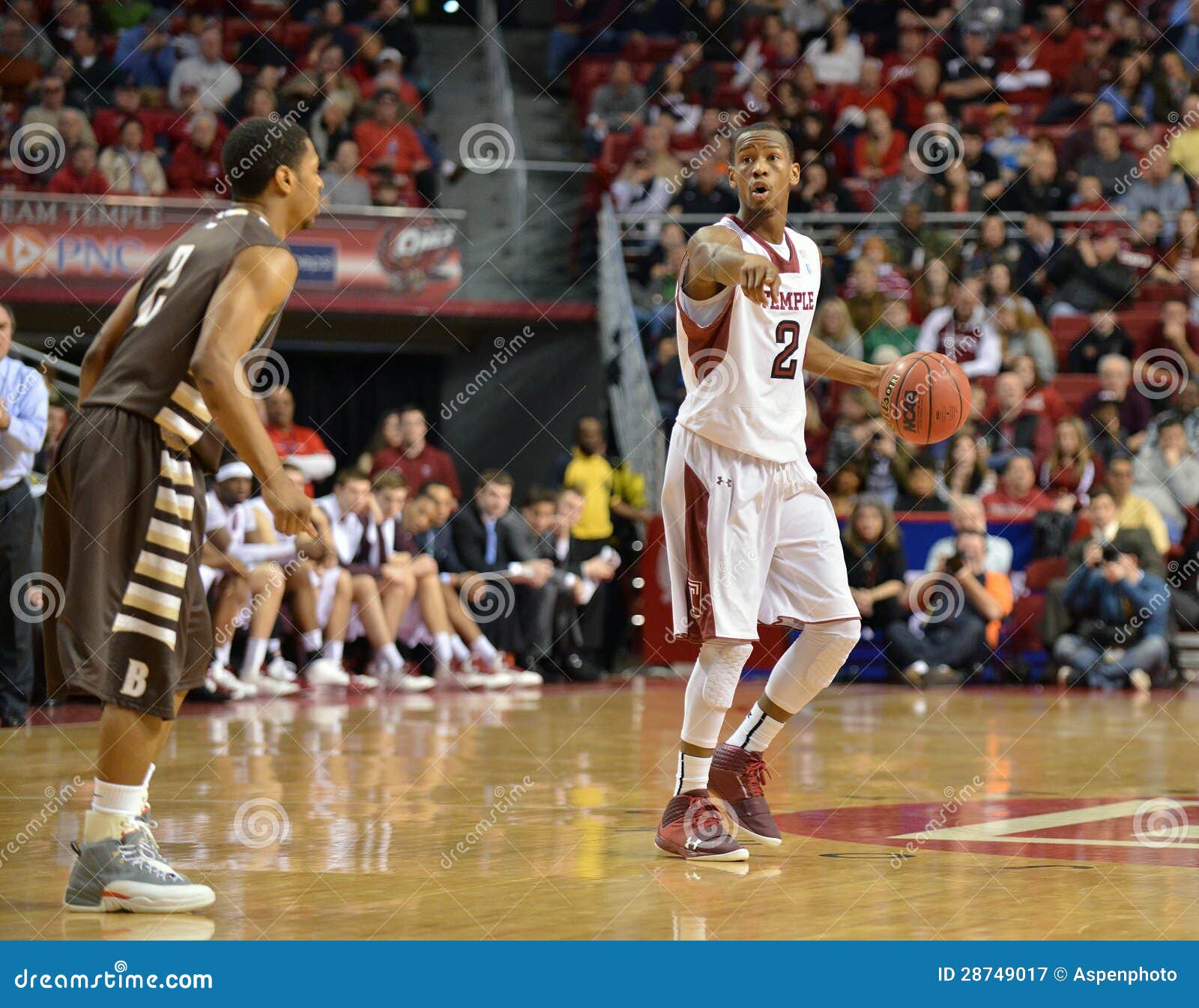 2013 NCAA Basketball - Temple-Bonaventure Editorial Photography - Image ...