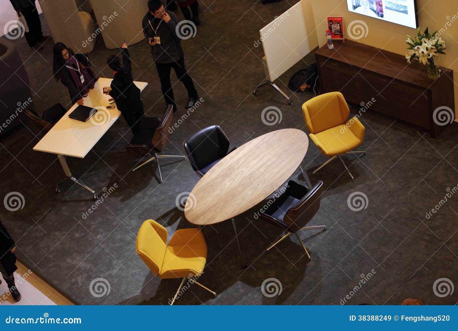 Boss Man Shows Inappropriate Behavior Towards Young Woman At Workplace ...