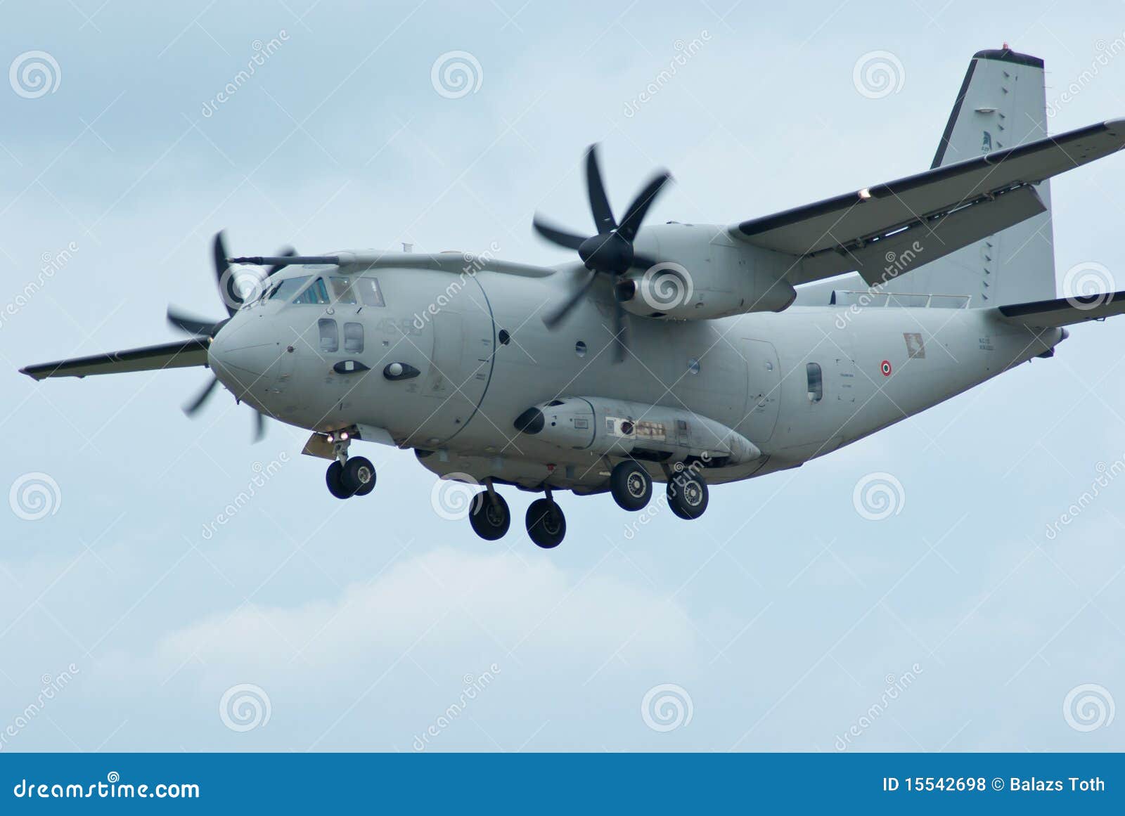 27 c 编辑类库存照片. 图片 包括有 航空, 意大利语, 匈牙利, 匈牙利语, 机场, 显示, 通风 - 15542698