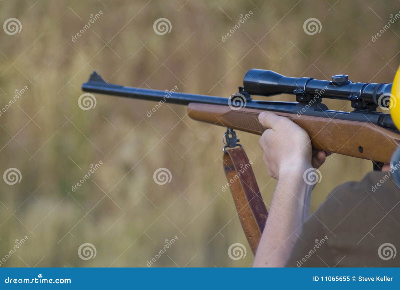 30-06 escala de rifle imagem de stock. Imagem de calibre - 11065655