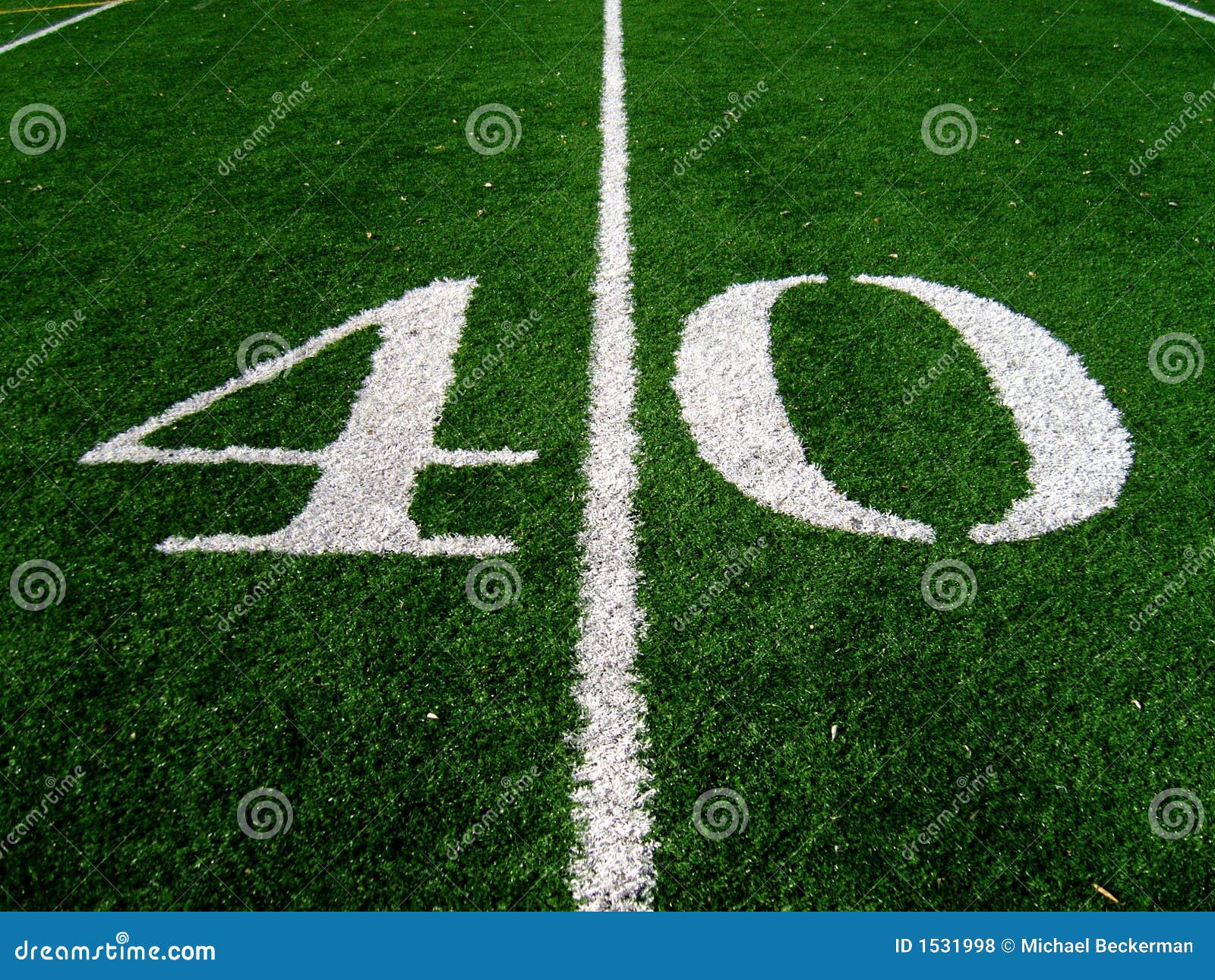 40 Yard Line stock photo. Image of grid, player, green - 1531998