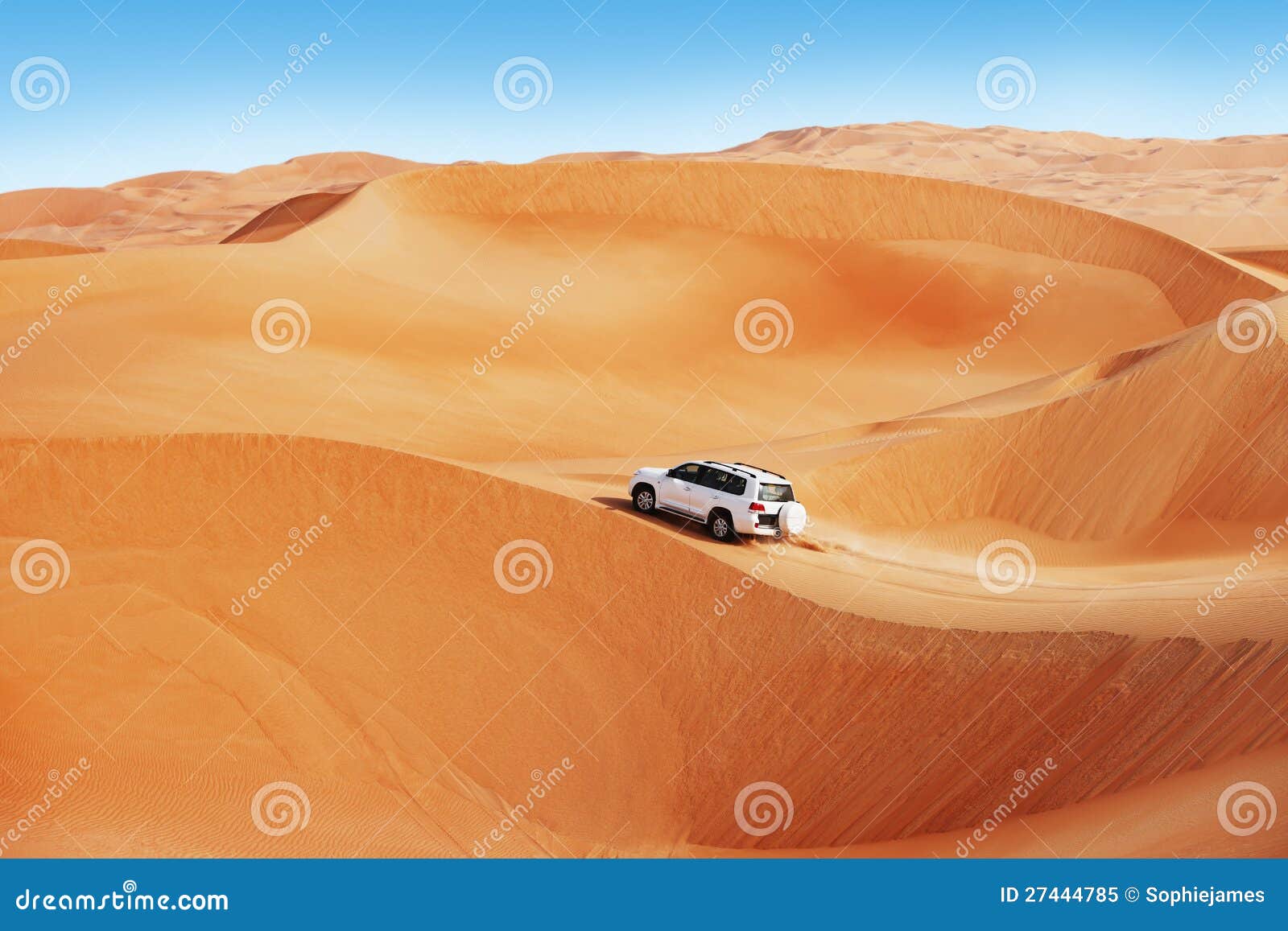 4x4 Dune Bashing is a Popular Sport of the Arabian Stock Image - Image ...