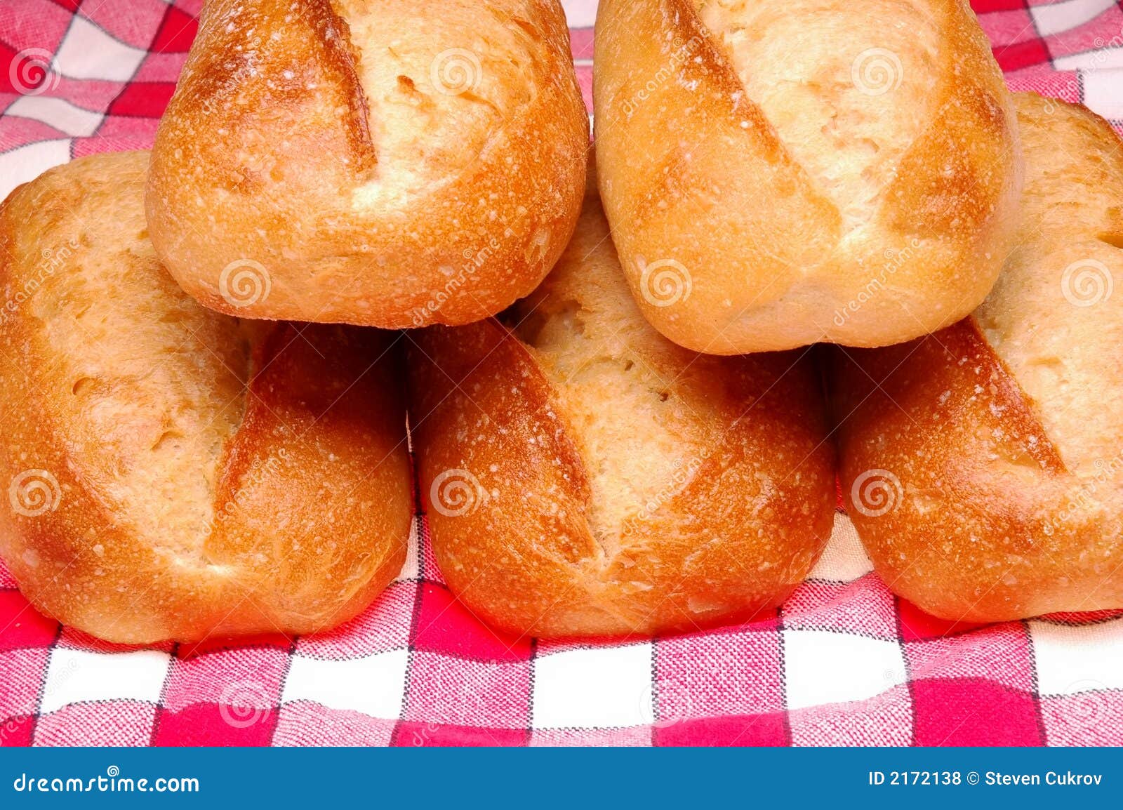 5 panes de pan foto de archivo. Imagen de rojo, nutritivo - 2172138