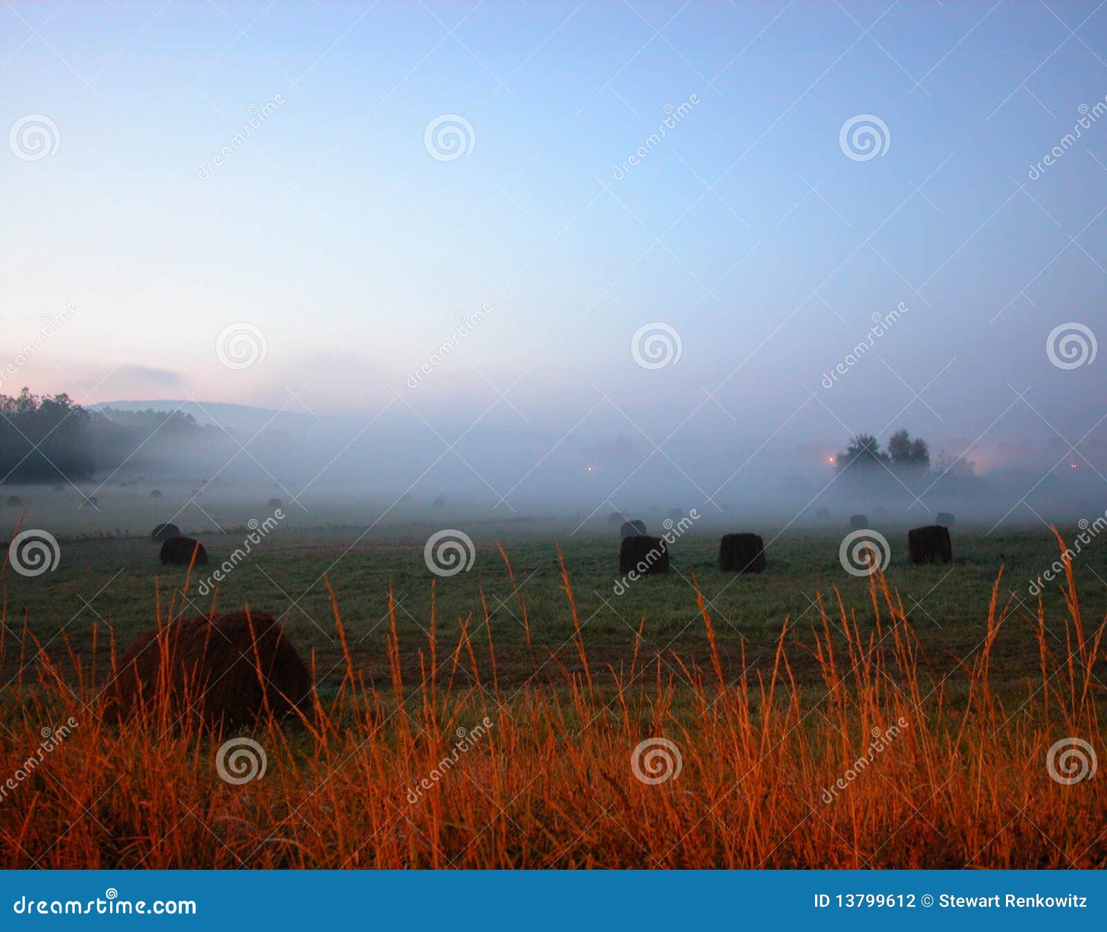 6 am Hayfeild stock photo. Image of fire, autumn, landscapes - 13799612