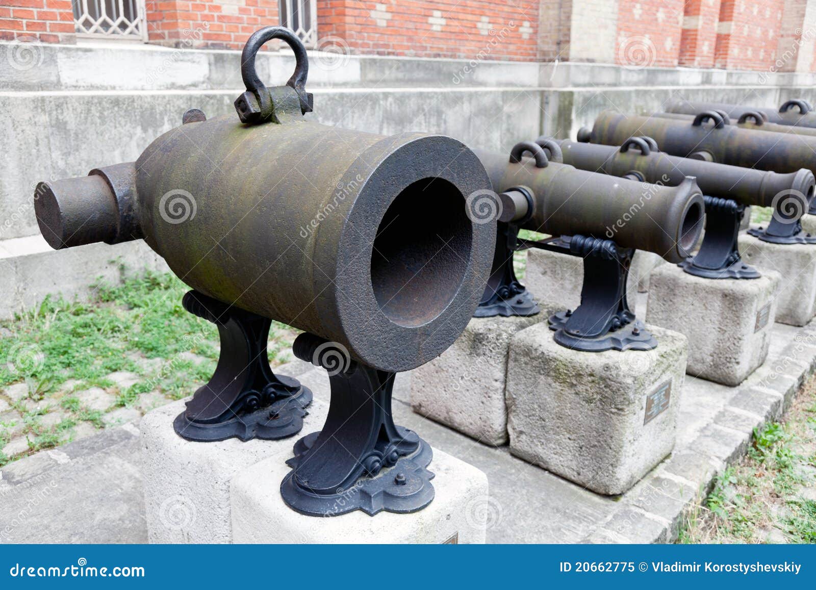 60 lb iron mortar stock image. Image of military, gunnery - 20662775