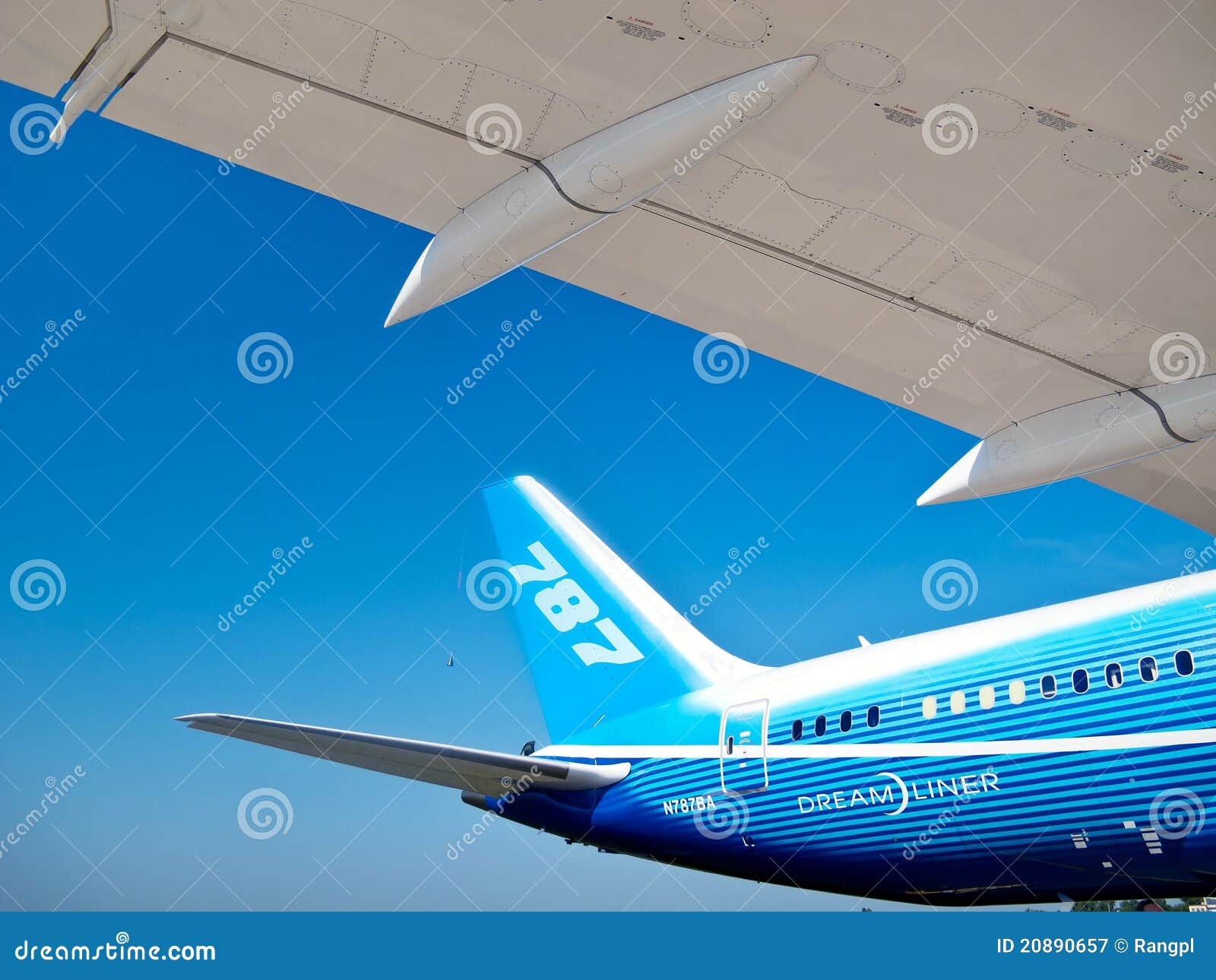 787 - Tail and Wing of Dreamliner Editorial Photography - Image of ...