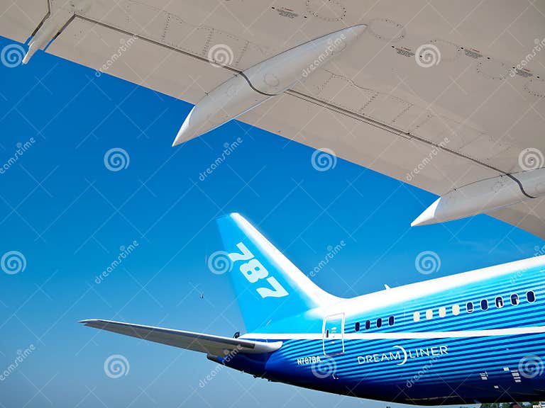 787 - Tail and Wing of Dreamliner Editorial Photography - Image of ...