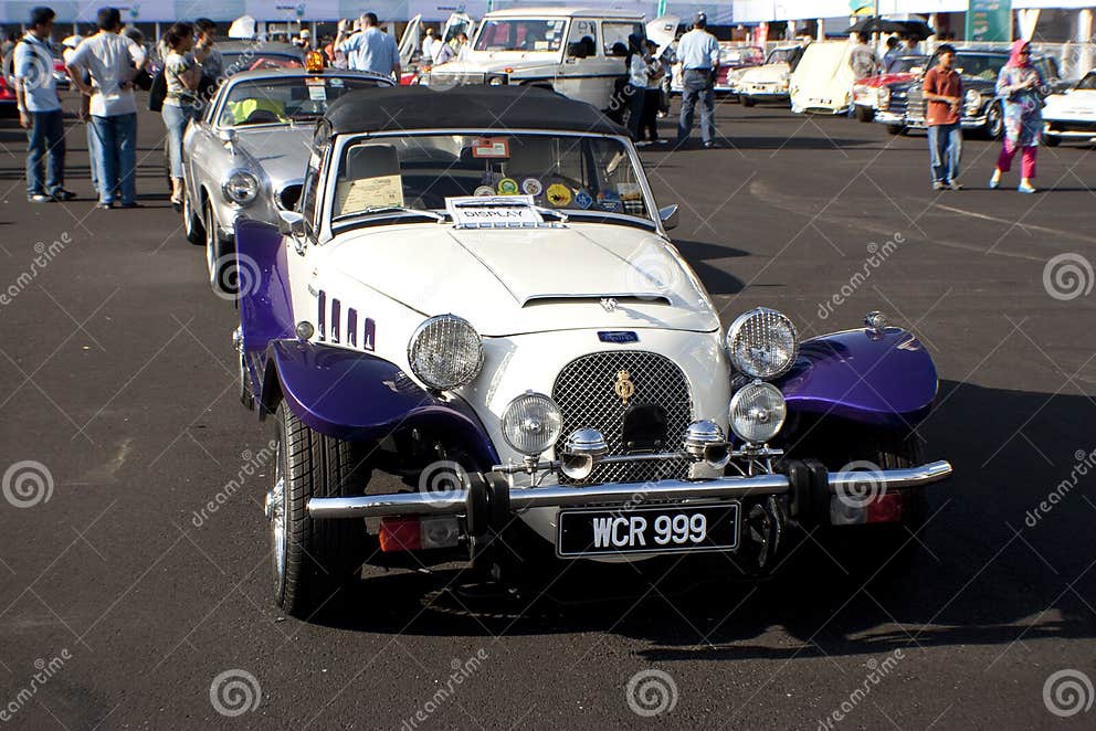 8th KL Vintage and Classic Car Concourse Editorial Photography - Image ...