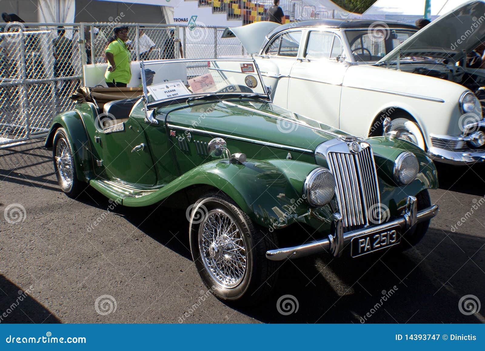 8th KL Vintage and Classic Car Concourse Editorial Photography - Image ...