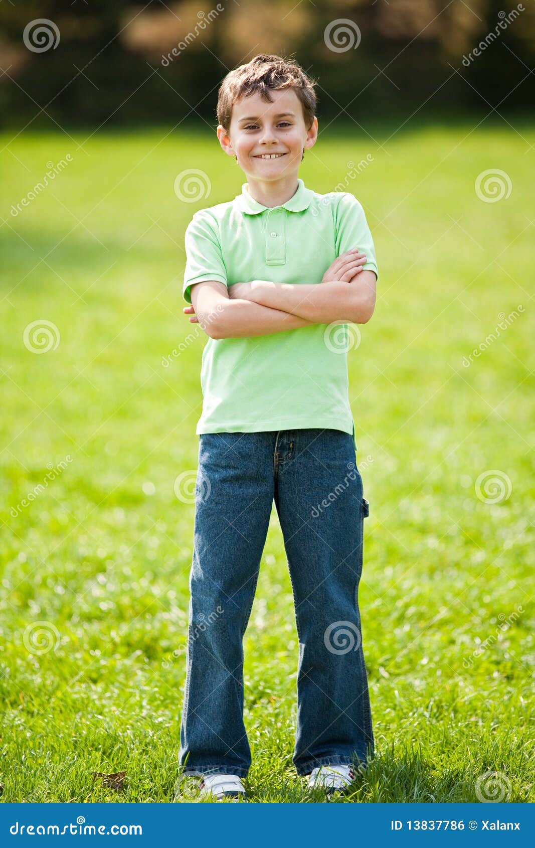 9 Jaar Oud Jong Geitje in Een Park Stock Foto - Image of schoonheid ...