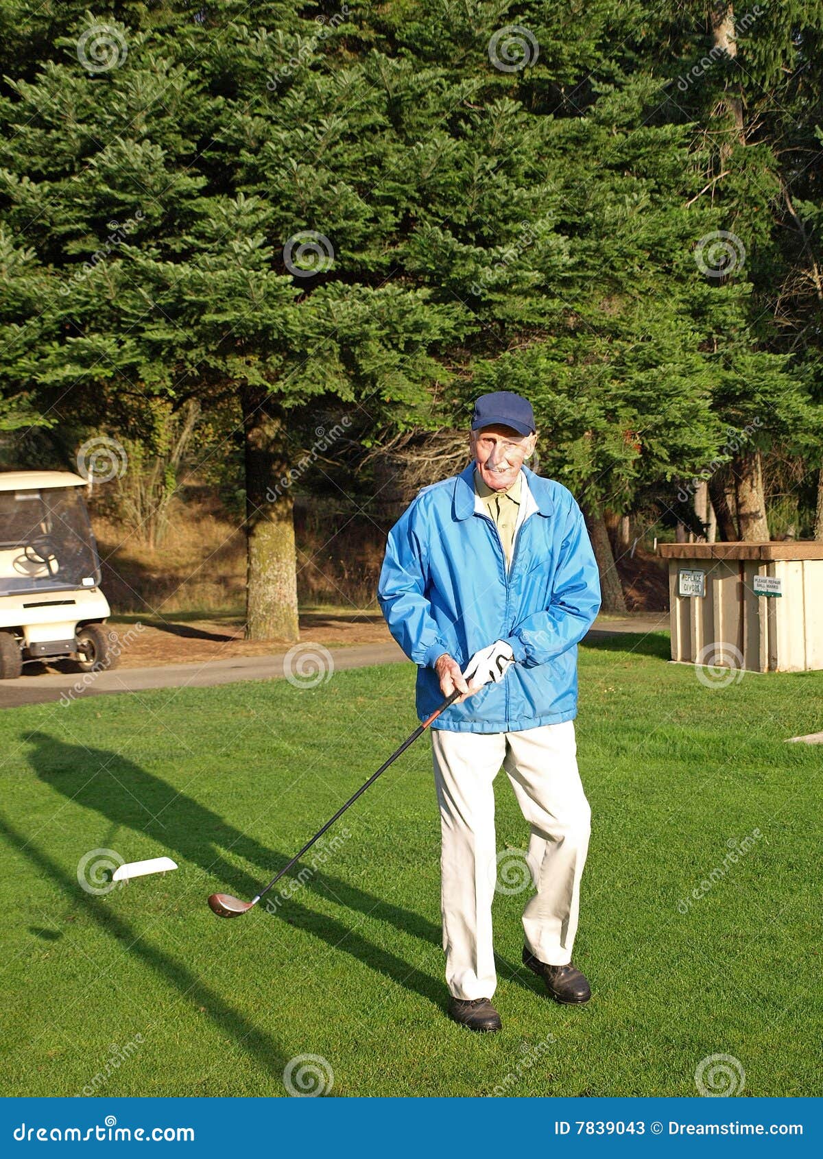 90 Year Old Senior Male Golfer Stock Image - Image of golfer, retired ...