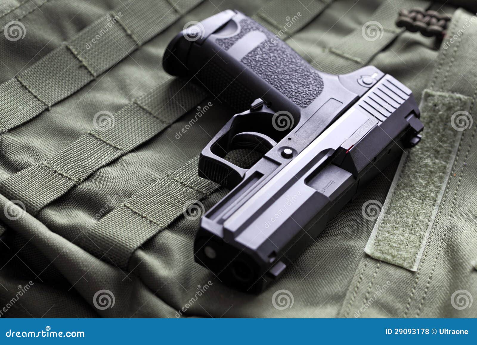 Pistol 9mm Automatic