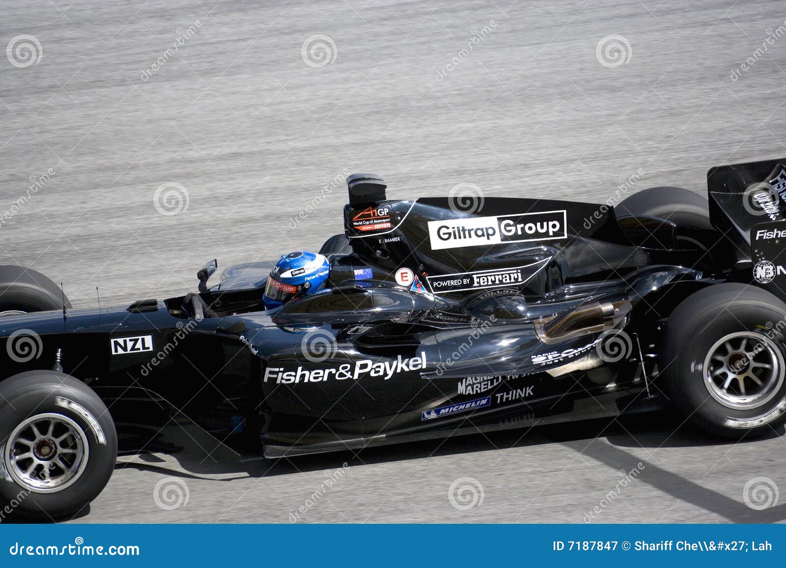 A1GP - Team New Zealand editorial photography. Image of dangreous - 7187847