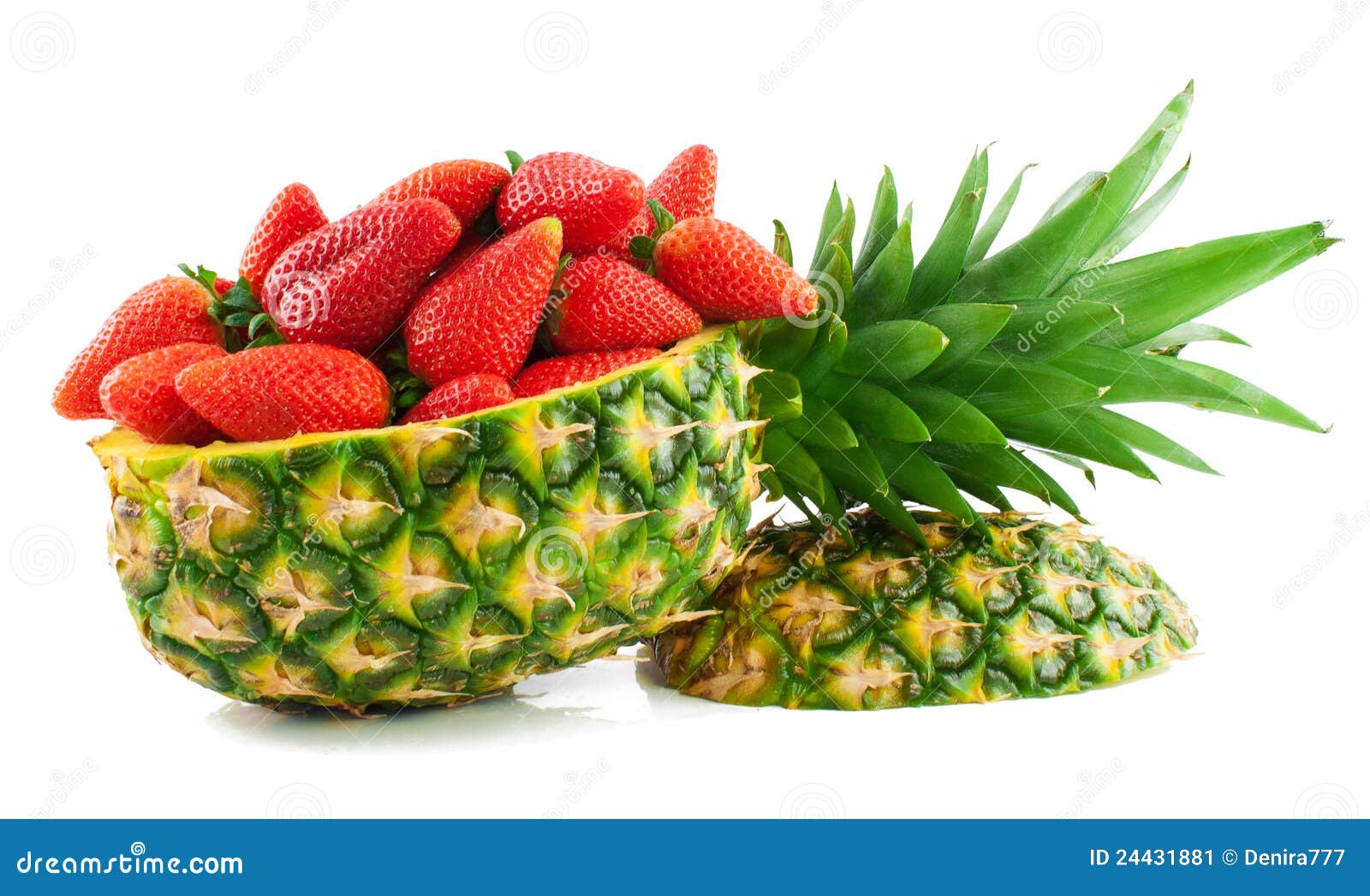 Aardbei en ananas stock afbeelding. Image of exotisch - 24431881