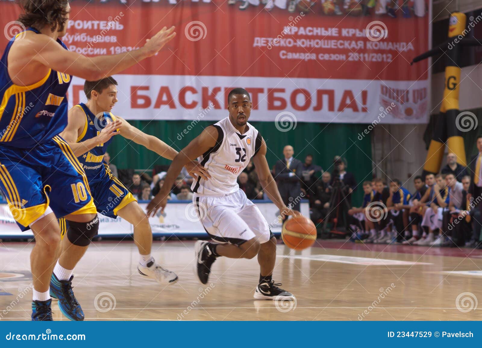 Aaron Marquez Miles editorial stock image. Image of krasnye - 23447529