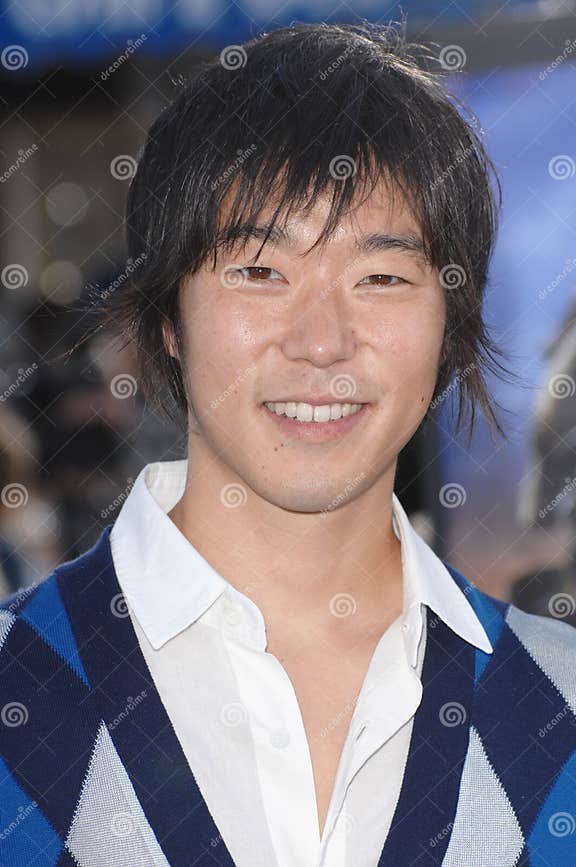 Aaron Yoo editorial image. Image of june, angeles, premiere - 23945445