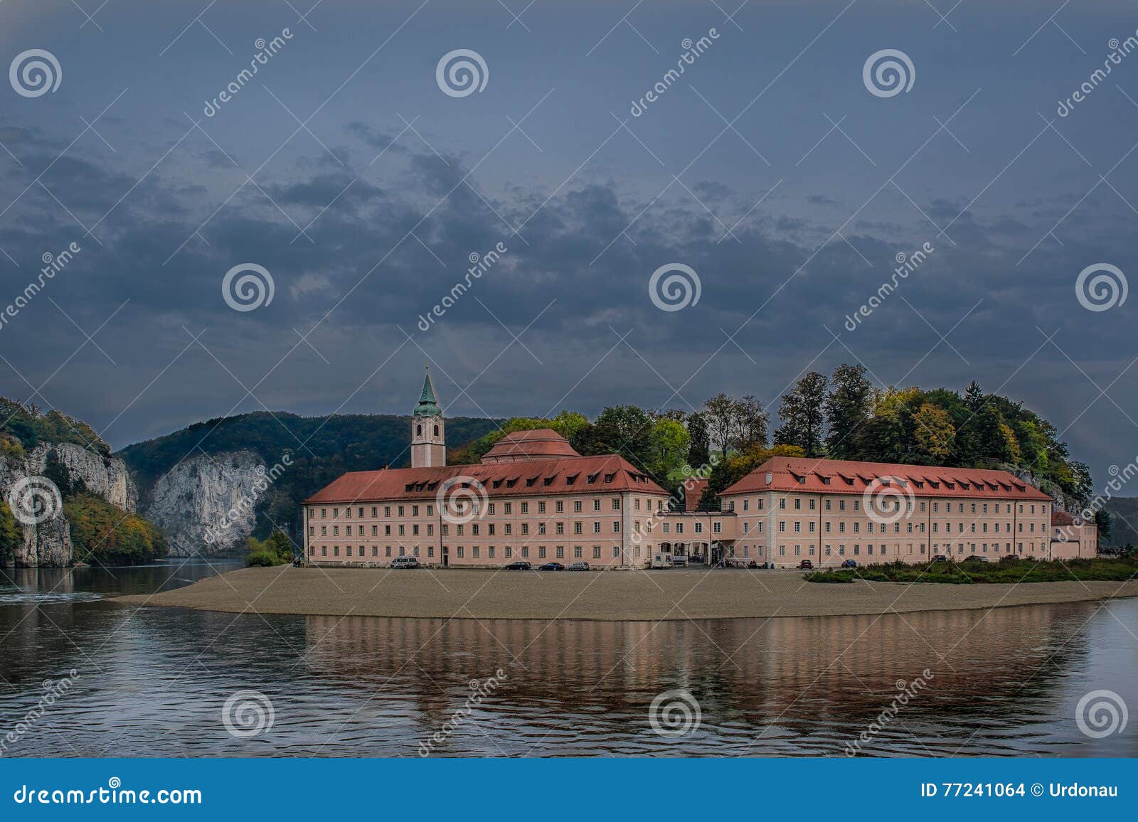 Abadía de Weltenburg foto de archivo. Imagen de benedictino - 77241064