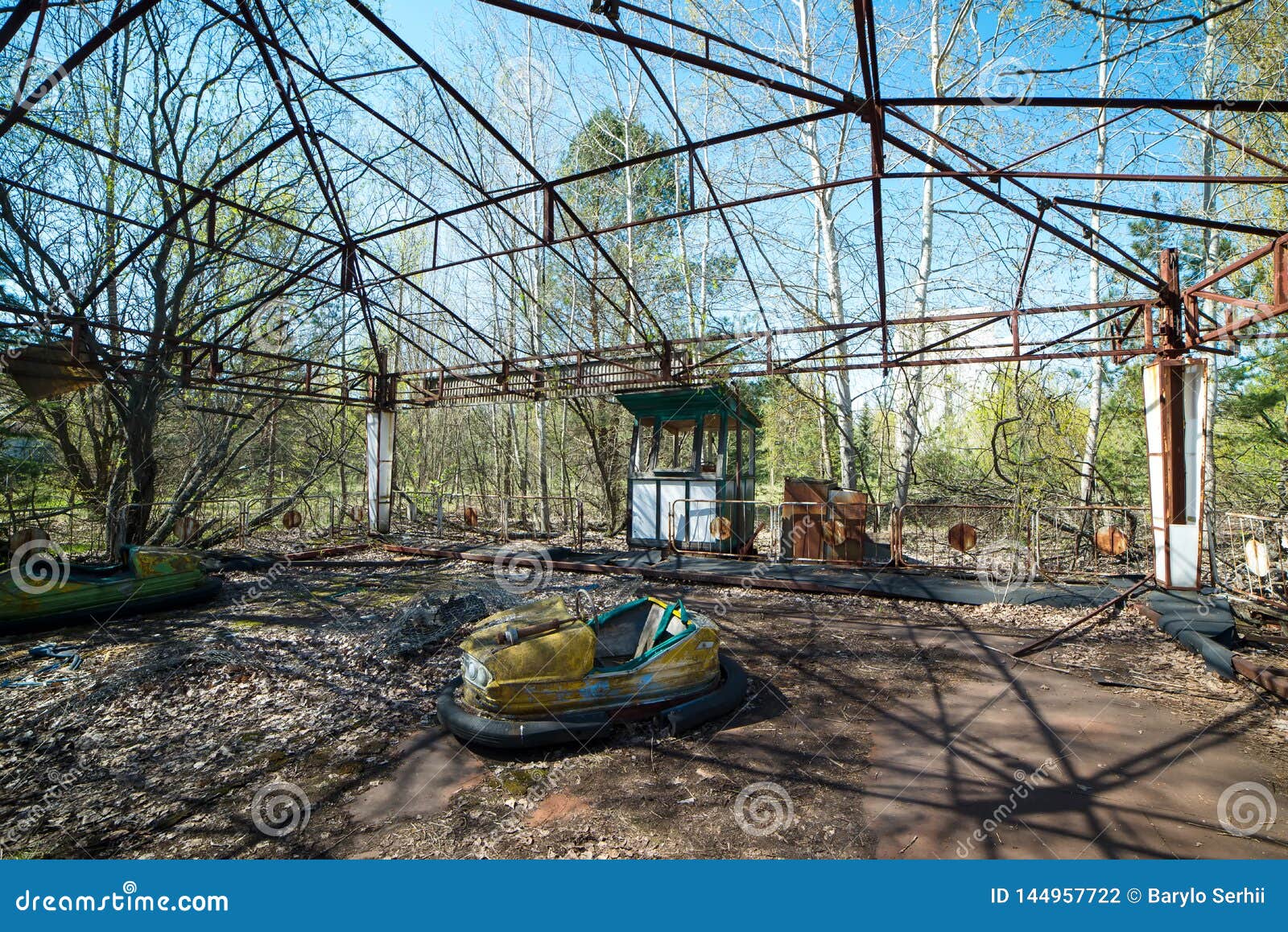 Abandoned Amusement Park in Pripyat, Chernobyl Alienation Zone Stock ...